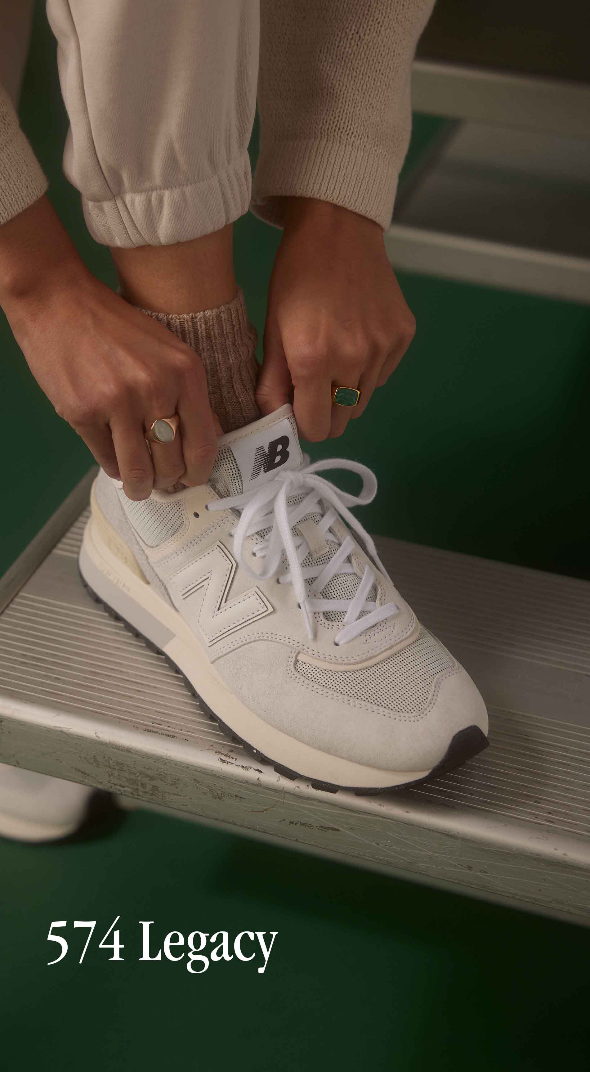 Men's Shoes & Clothing - New Balance